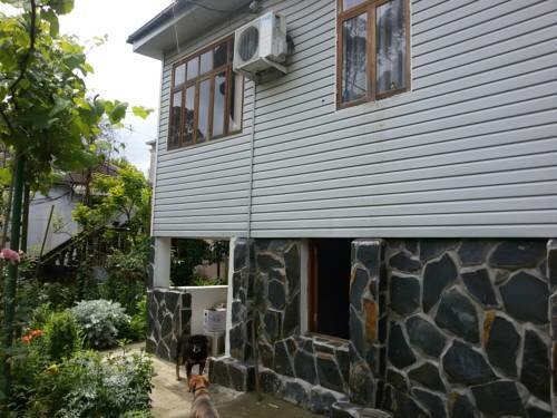 Resort oteller, tesisler Гостевой домъ АэрофлотЪ, Gagra, foto