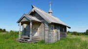 Şapel, haç anıtı Chapel of Saint Nicholas the Wonderworker, Karelya, foto