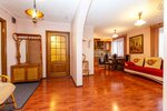 Comfortable and Modern Apartment (Ibragimova Avenue No:63А, City of Kazan), daireler  Kazan'dan