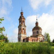 Ortodoks kiliseleri Tserkov Pokrova Presvyatoy Bogoroditsy v Andreyevskom, Yaroslavskaya oblastı, foto