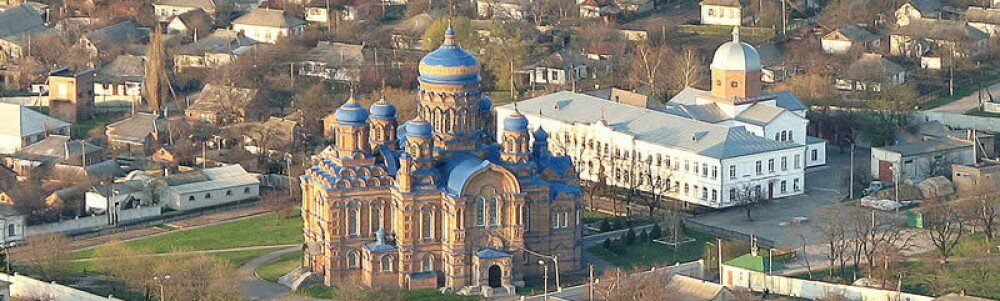 Ortodoks kiliseleri Rozhdestvo-Bogorodichny Kozelshchinsky zhensky monastyr, Poltava Bölgesi, foto