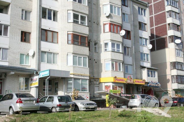 Toptan et ürünleri Родинна ковбаска, Ternopol Bölgesi, foto