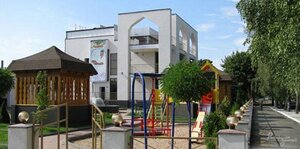 Gostinichno-restoranny kompleks Navruz (vulytsia Shevchenka No:216Б), restoran  Harkiv'den