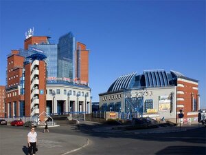 Udmurtia Sirki (Krasnoarmeyskaya Street No:136), sirkler  Izhevsk'ten