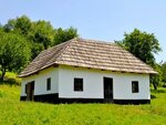 Chernovetsky oblastnoy muzey narodnoy arkhitektury i byta Administratsiya (Светловодская улица No:2), yönetim ofisi  Çernoviç'ten