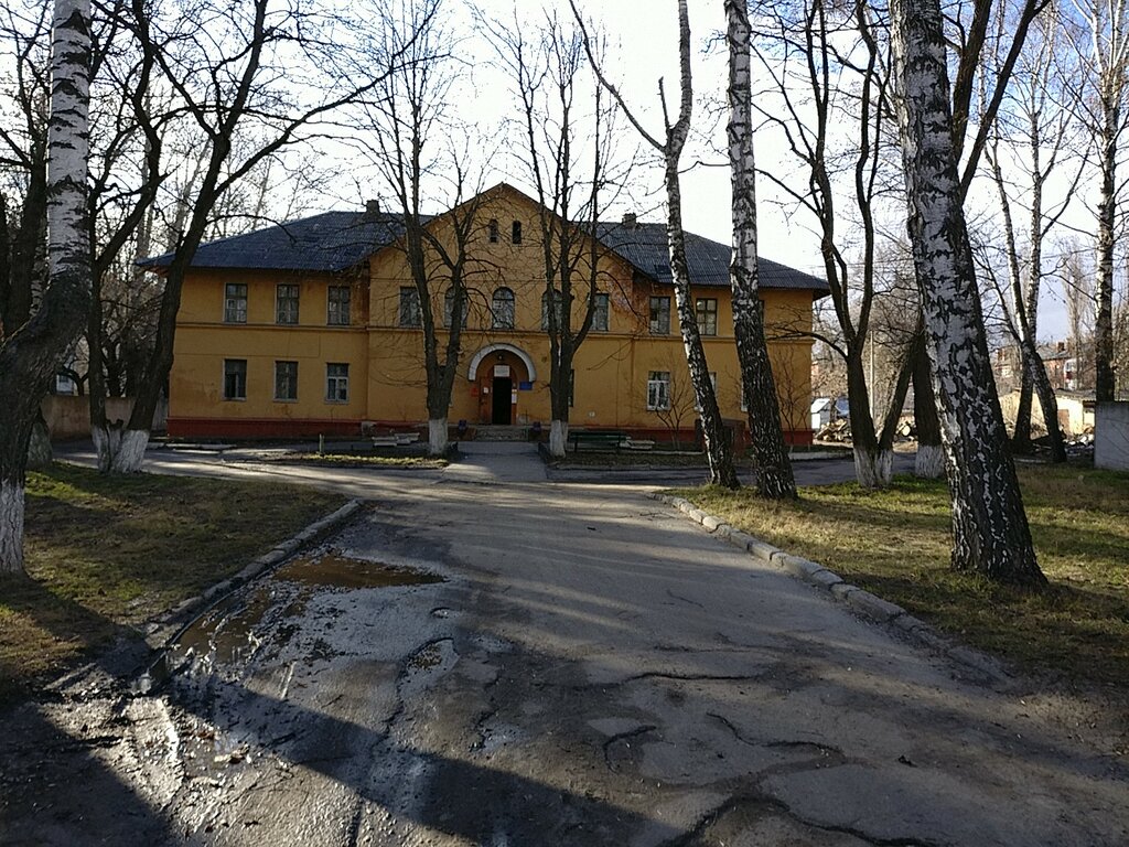 Belediye ve kamu hizmetleri merkezi Mnogofunktsionalny tsentr predostavleniya gosudarstvennykh i munitsipalnykh uslug g. Kurska, Kursk, foto