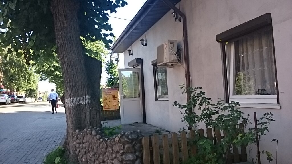Alkollü içecekler Magazin alkogolnykh napitkov, Kaliningradskaya oblastı, foto