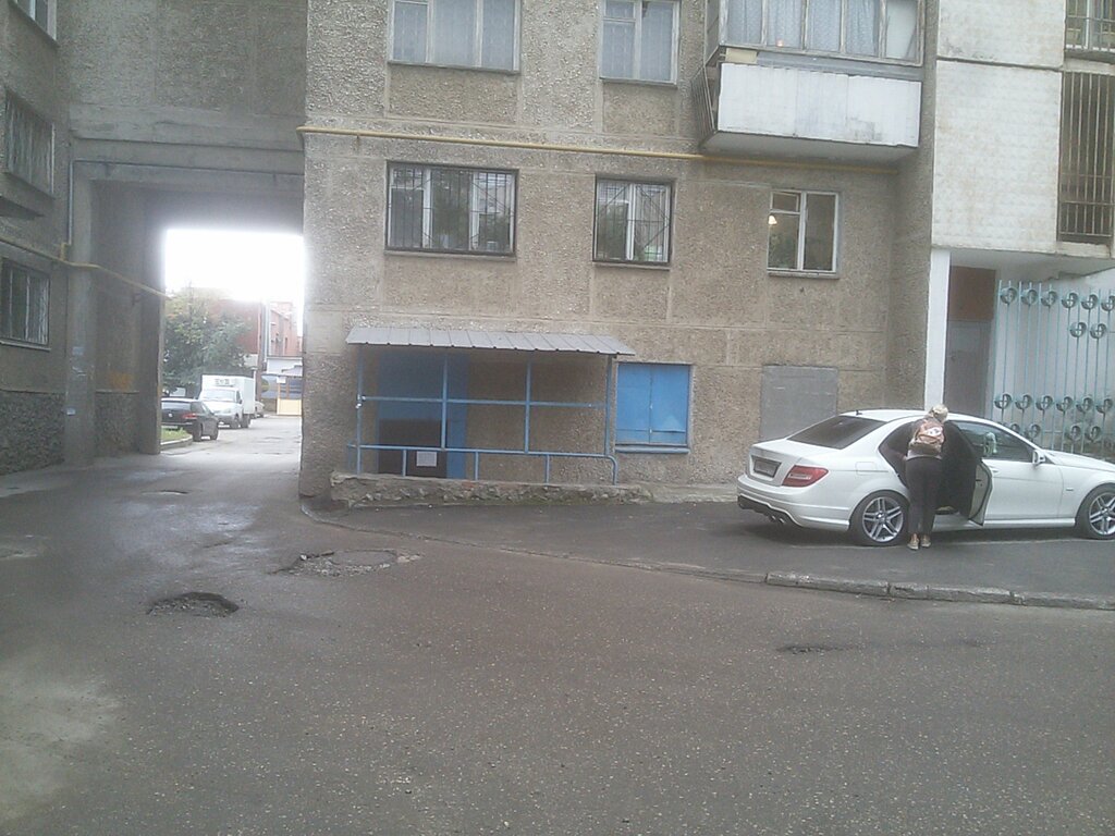 Polis merkezleri Участковый пункт полиции, Yekaterinburg, foto