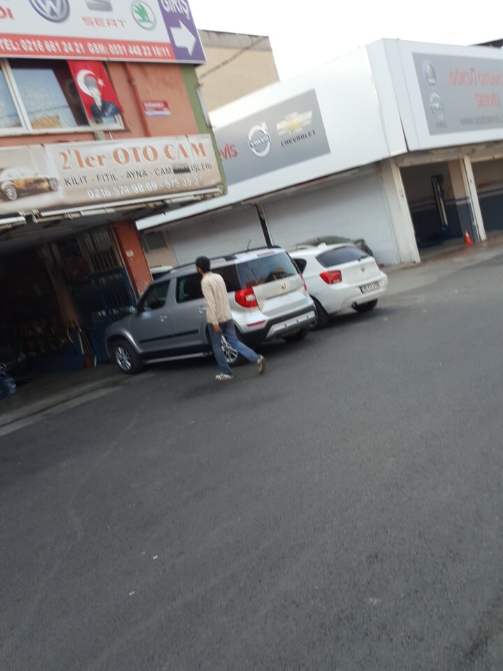 Otomobil parçaları imalatı 2'ler Oto Cam Servisi, İstanbul, foto