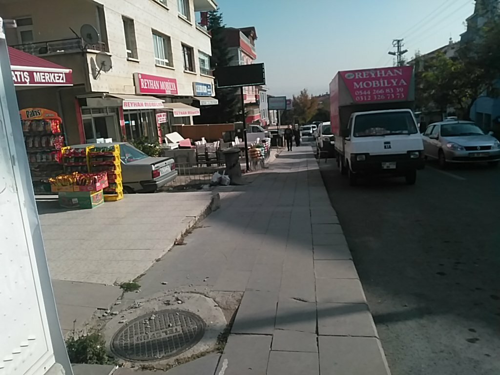 i̇kinci el eşya alımı Reyhan 2. El Eşya Pazarı, Ankara, foto