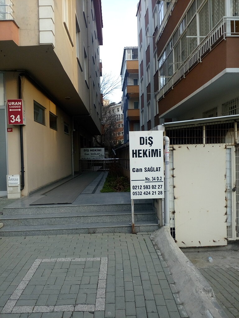 Özel ağız ve diş sağlığı klinikleri ve muayenehaneleri Diş Hekimi Can Sağlat, İstanbul, foto