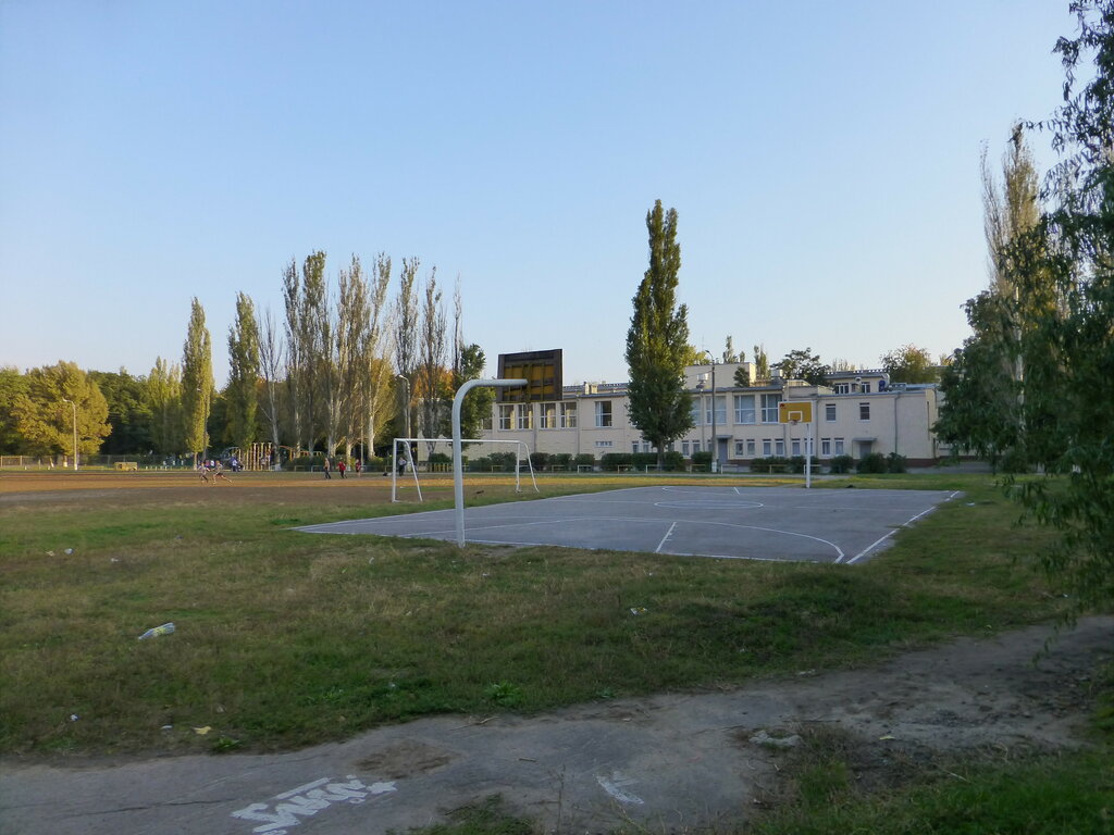 Ortaokul MBOU SOSh № 23, Novoçerkassk, foto
