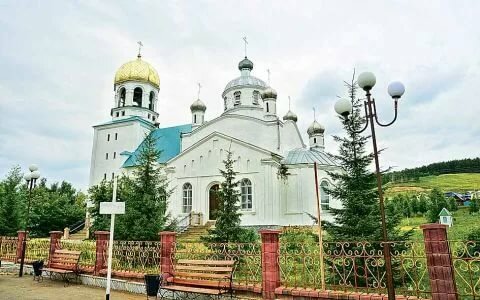 Ortodoks kiliseleri Церковь Архангела Михаила, Başkurdistan, foto