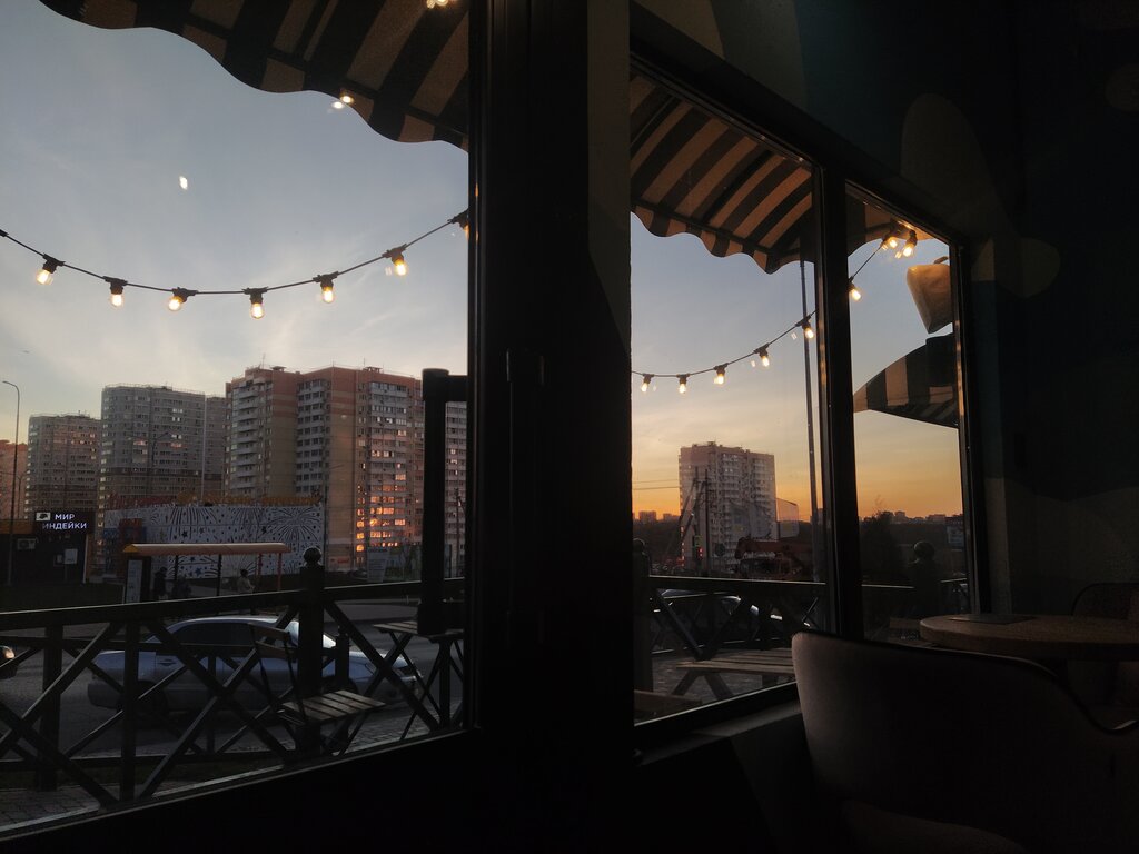 Kahve dükkanları Black fox, Rostov‑na‑Donu, foto