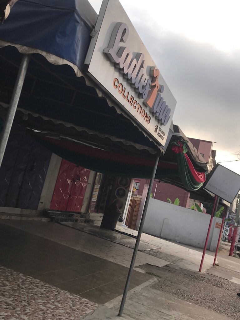 Toptan giyim Ladies Inn, Akra, foto