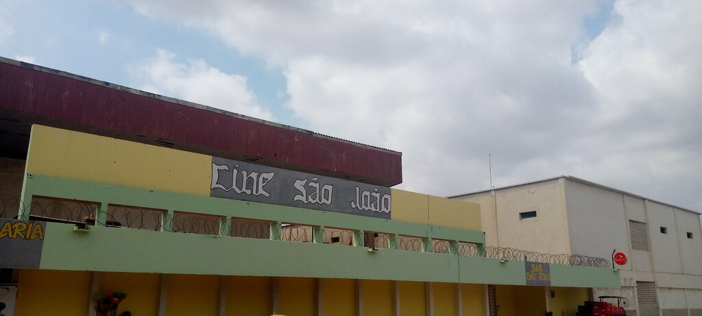 Sinemalar Cine São João, Loanda, foto