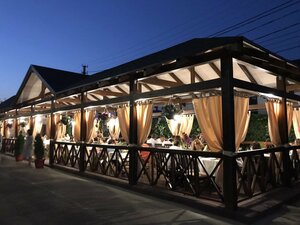 Lounge Bar (Obyezdnaya ulitsa No:9), kafe  Buzuluk'tan