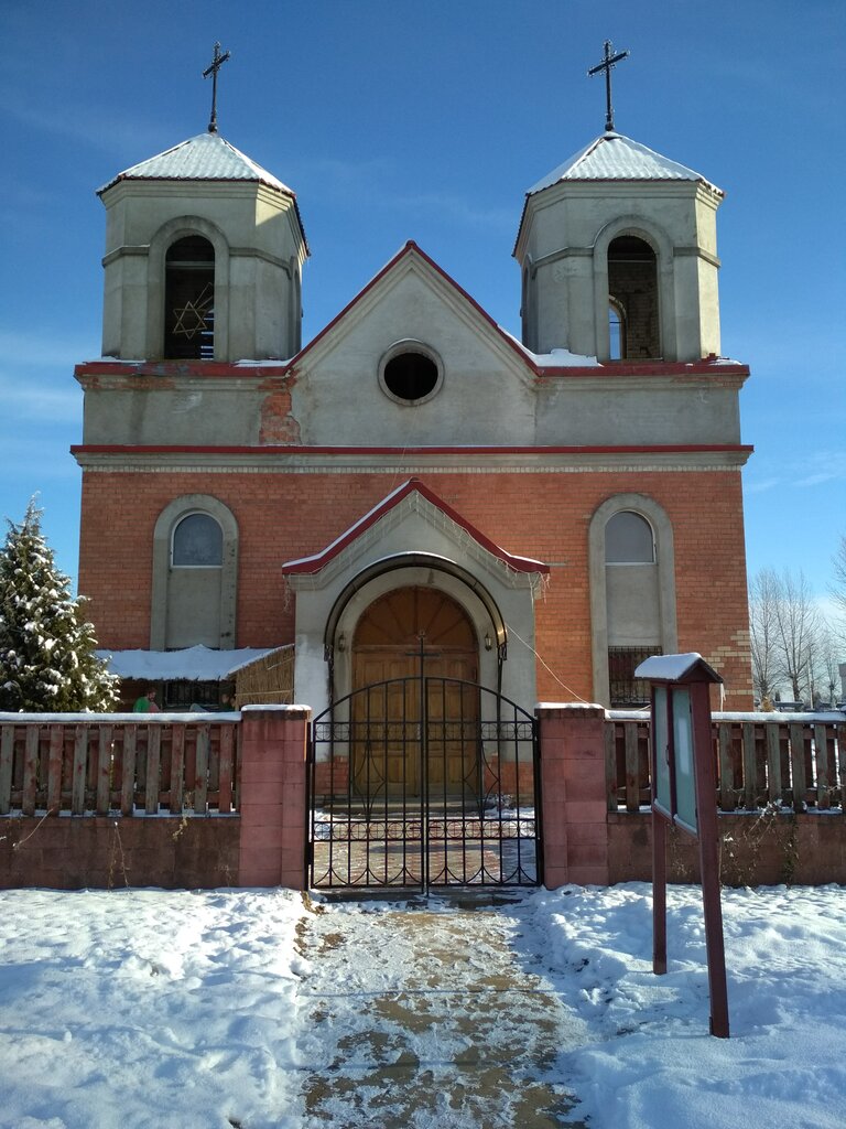 Katolik kiliseleri Костёл Марии Магдалены, Novolukoml, foto