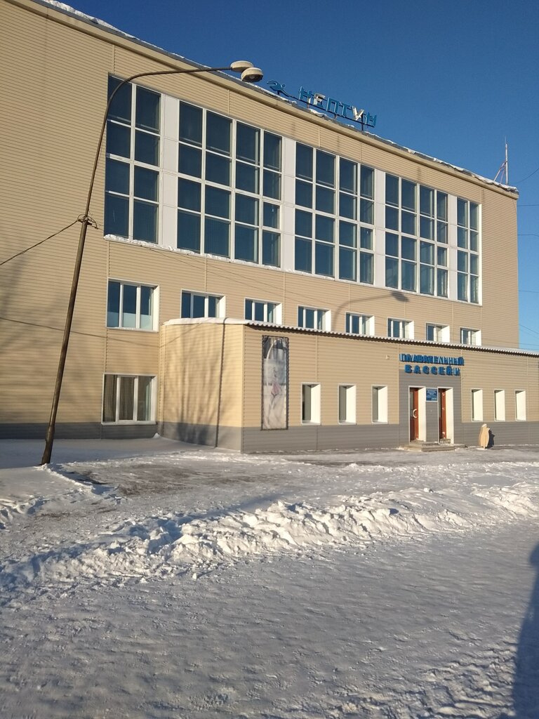 Yüzme havuzları Нептун, Achinsk, foto