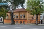 Academy of Architecture (Sverdlovsk Region, Yekaterinburg, Karla Libknekhta Street), toplu taşıma durağı  Yekaterinburg'dan