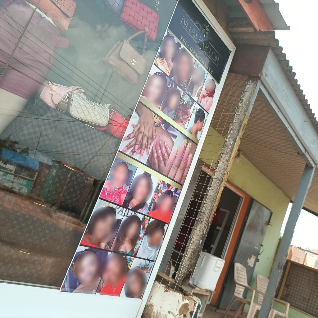 Güzellik salonu Nita's, Dünya, foto