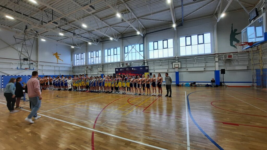 Çok amaçlı spor tesisleri Semibratovo Sports complex, Yaroslavskaya oblastı, foto