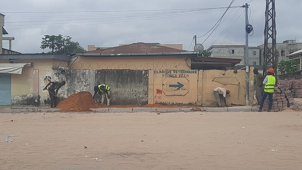 Veteriner klinikleri Clinique Vétérinaire, Brazzaville, foto