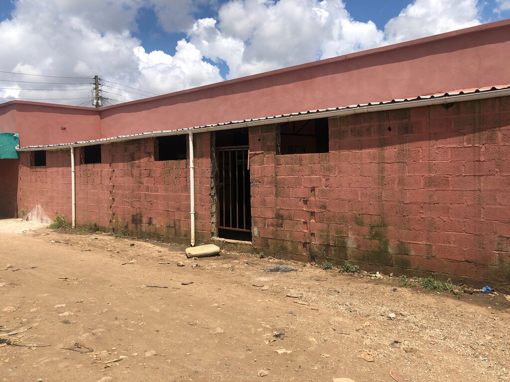 Siyasi partiler PATRIOTIC FRONT CONSTITUENCY OFFICE, Lusaka, foto
