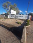 Northmead Secondary School (Lusaka, Northmead), ortaokul  Lusaka'dan