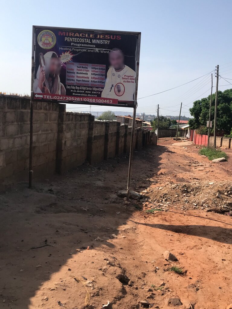 Dini dernekler Miracle Jesus Pentecoastal Ministry, Dünya, foto