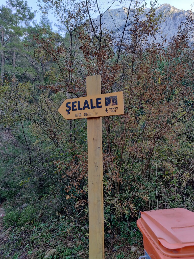 Pınar, çay Çeşme, Antalya, foto