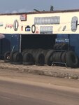 Kd (Brazzaville, Commune de Makélékélé), jant ve lastikçiler  Brazzaville'den