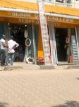 Ets Sebor (Brazzaville, Commune de Poto-Poto, Avenue Miadeka), pencere aksesuarları  Brazzaville'den