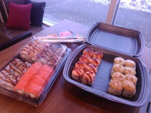Sushi Set (Moskovskoye shosse No:49), suşi restoranı  Serpuhov'dan