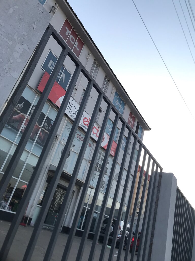 Elektrik ve elektrikli ürün mağazası Hiper Electro FTU, Loanda, foto