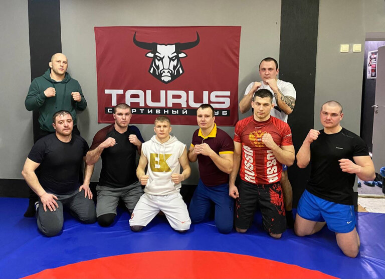 Spor kurumları Taurus, Krasnogorsk, foto