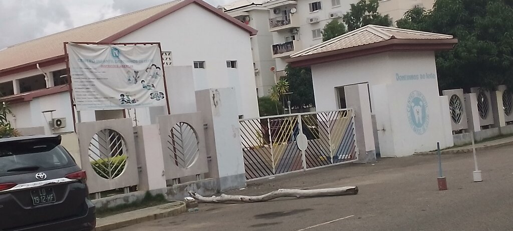 Ortaokul Escola Bloco G, Loanda, foto