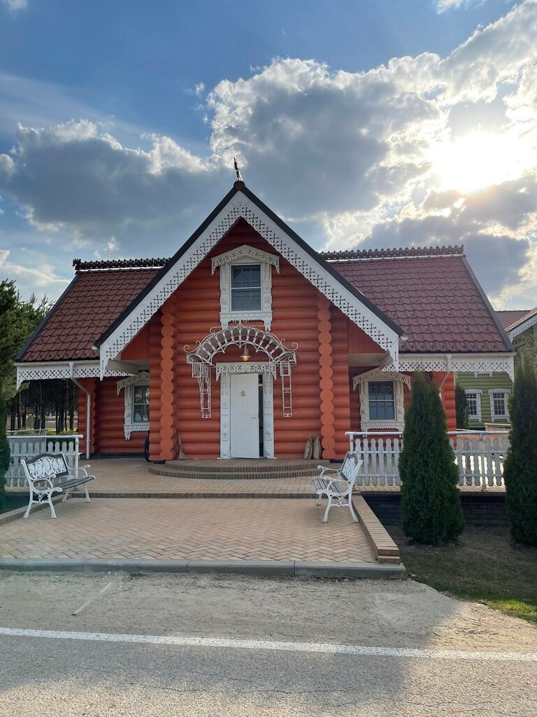 Yazlık yerleşim Эко-посёлок Юхновград, Yuhnov, foto