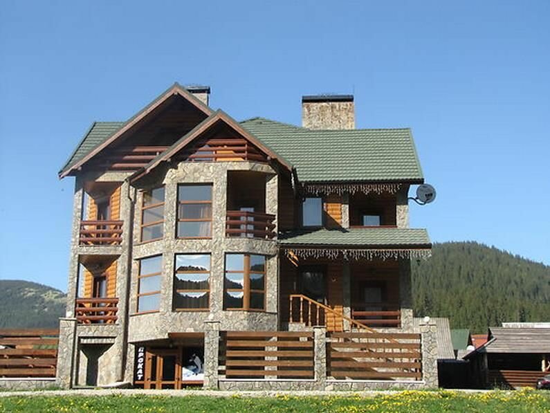 Otel Gostiny dvor Zhemchuzhina Karpat, Yaremcha, foto