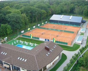 Campa (Lisova vulytsia No:1), otel  Bucha'dan