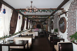 U-777 (Oktyabr'skaya Street No:31), restoran  Novomoskovsk'tan