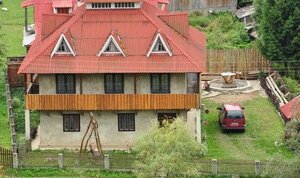 Намет (Ivano-Frankivska Region, Yaremchanska miska rada, selyshche miskoho typu Vorokhta), otel  Yaremcha'dan