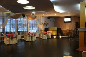 Orbita (Mahistralna vulytsia No:17А, Kryvyi Rih), kafe  Krivoi Rog'dan