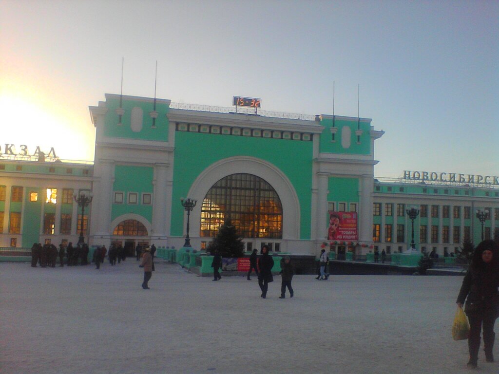 Demiryolu inşaatı ve tamiri RZhD Novosibirsk-Glavny, ofis, Novosibirsk, foto