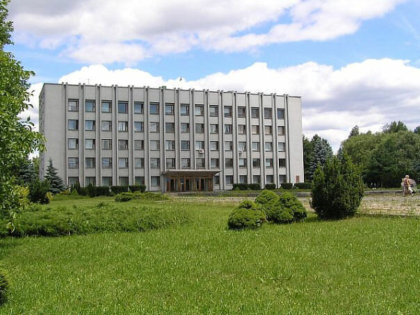 Belediyeler, devlet daireleri Shepetovsky Sovet, Shepetivka, foto