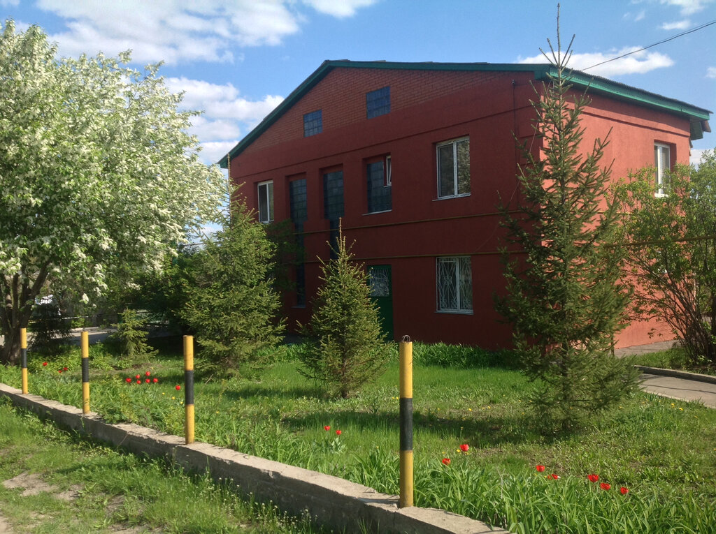 Heykel ve mezarlık taşı üreticileri Karelia Granit, Samara, foto