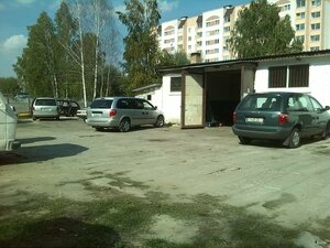 Kontinental Avto (vulica Suvorava No:71к5), otomobil servisi  Brest'ten