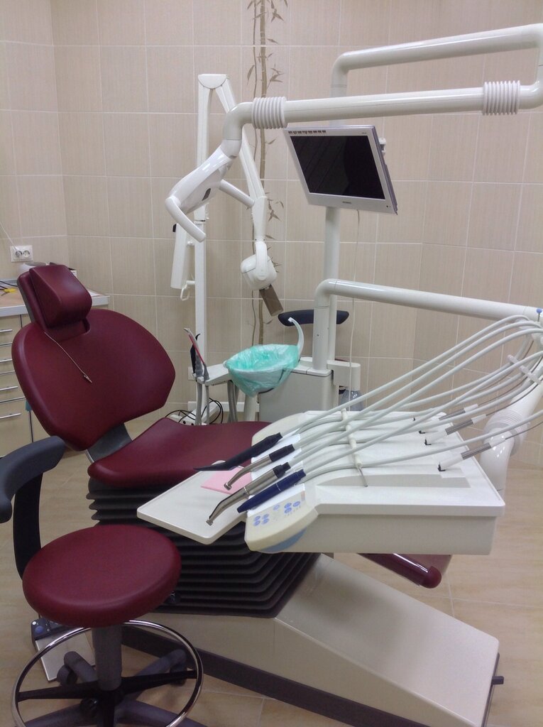 Özel ağız ve diş sağlığı klinikleri ve muayenehaneleri Stomatologiya Unika, Saint‑Petersburg, foto
