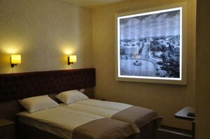 Elegant (Zhylianska Street No:118), otel  Kiev'den