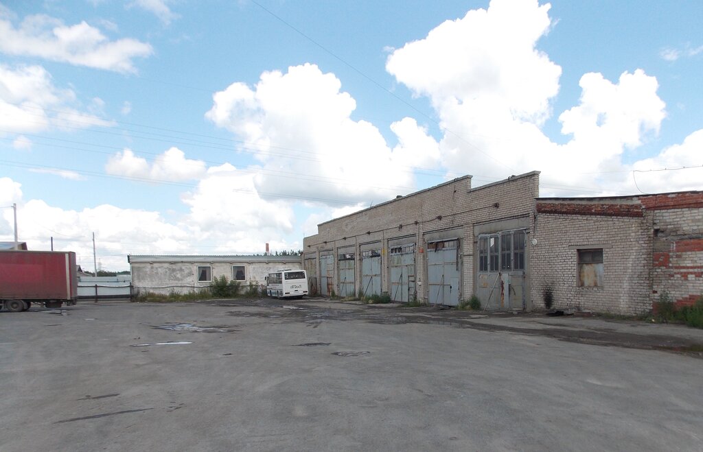 Depo hizmetleri Garazhno-stoyanochny kompleks, sklad, Rej, foto